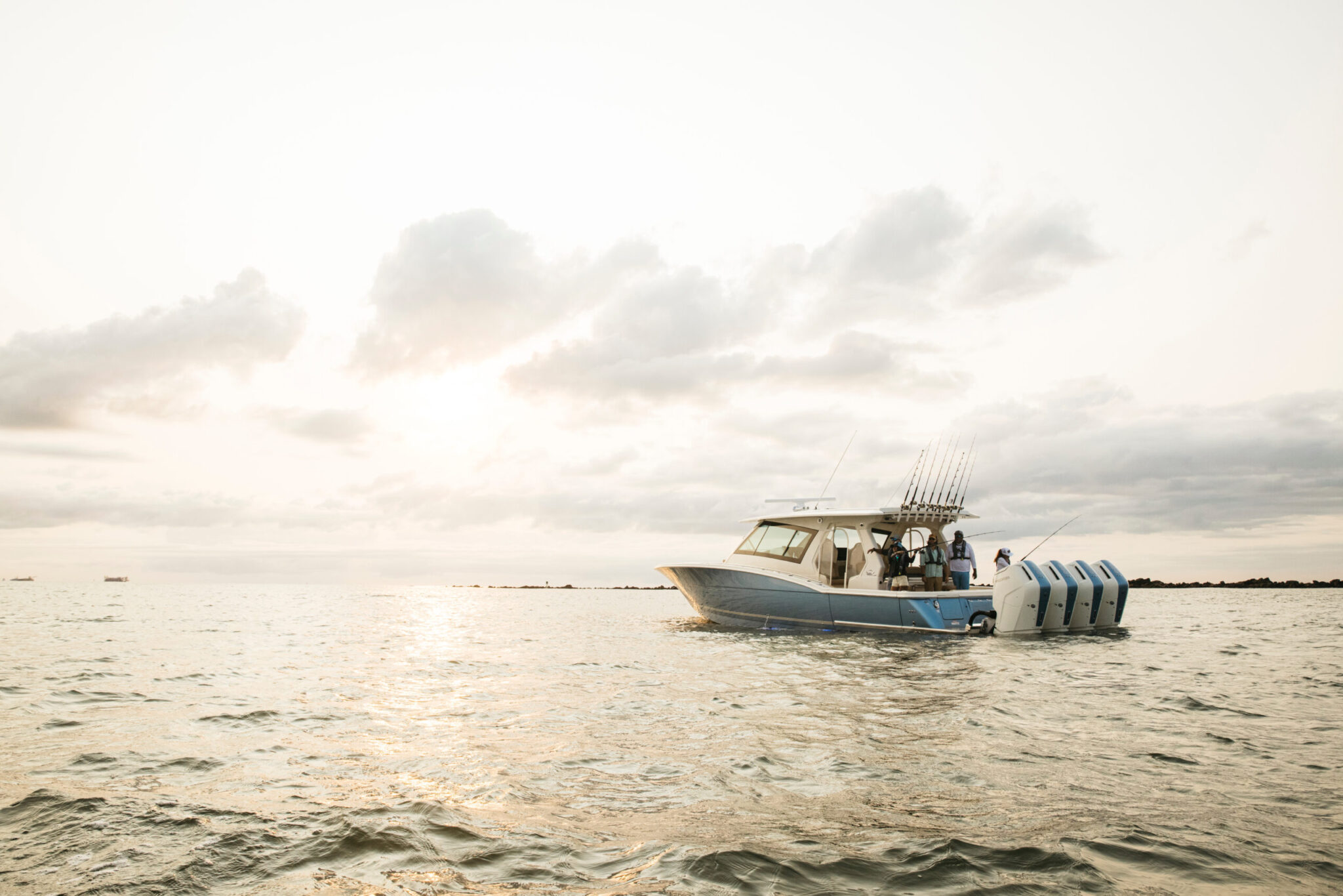 Integration VETUS BOW PRO thrusters with Mercury outboards