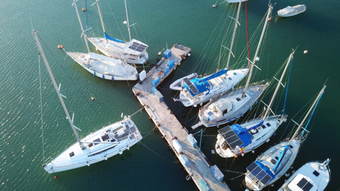 Retractable thrusters - VETUS